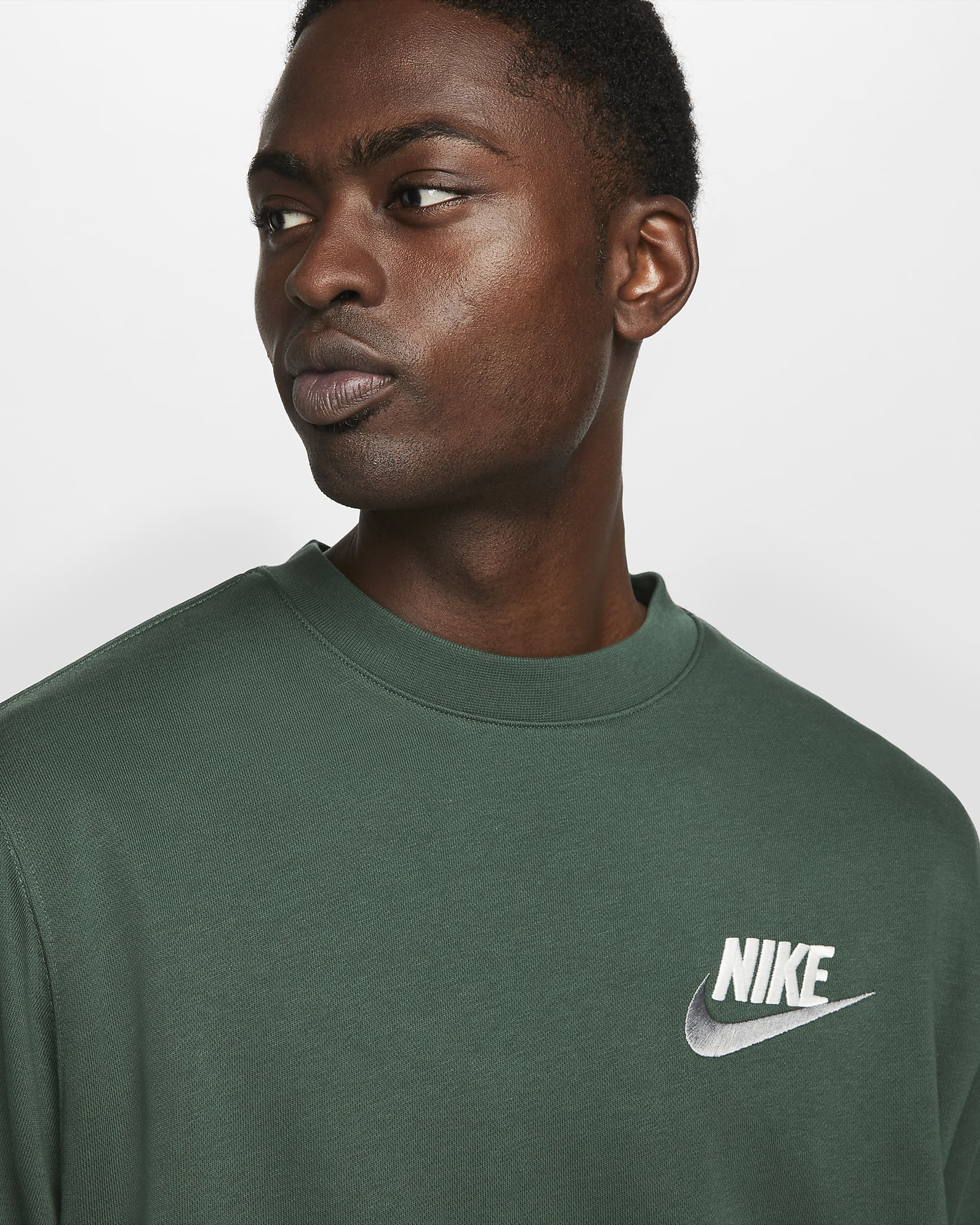 Nike Club Men's French Terry Crew. Nike LU