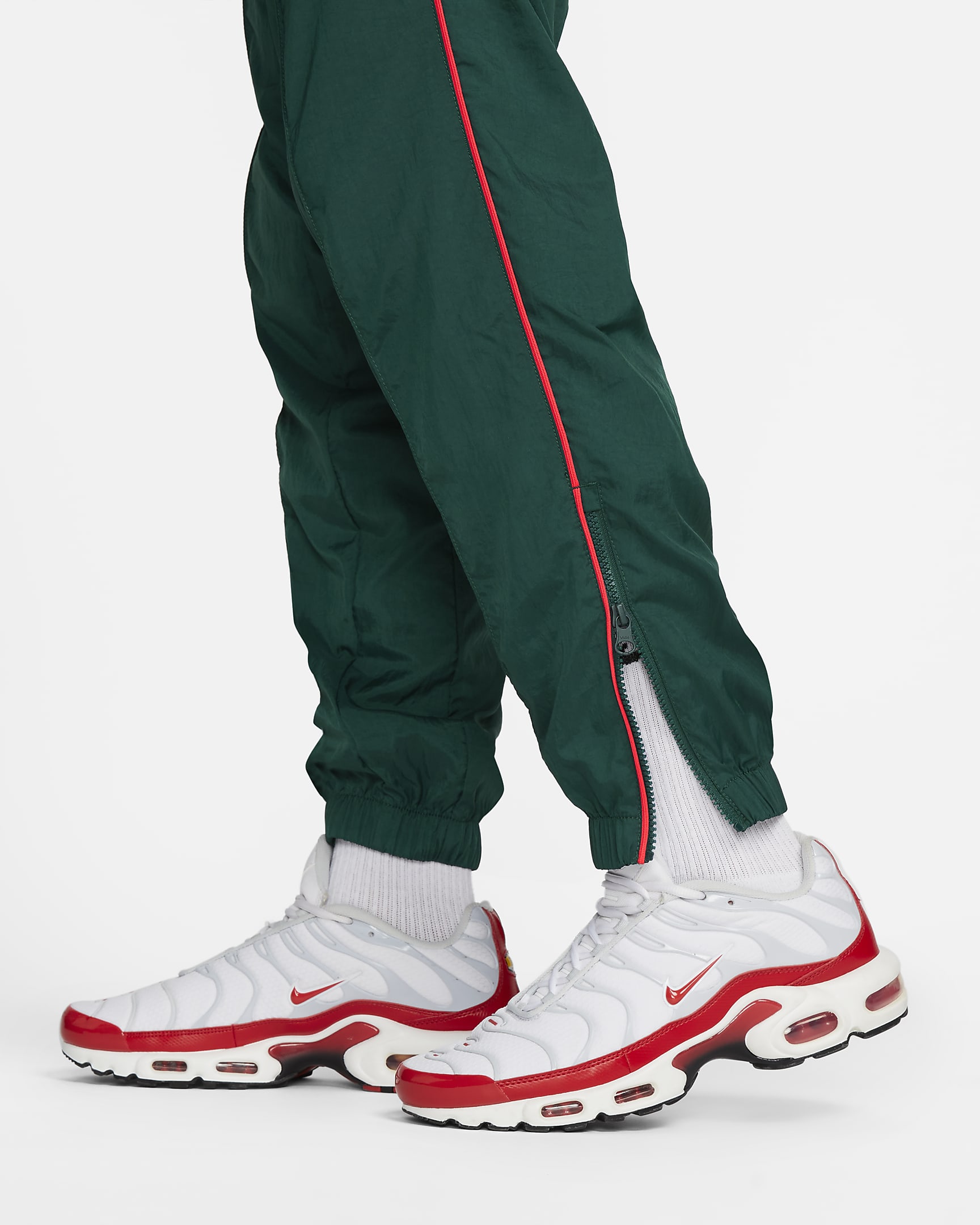 Liverpool F.C. Men's Tracksuit Football Pants. Nike SA