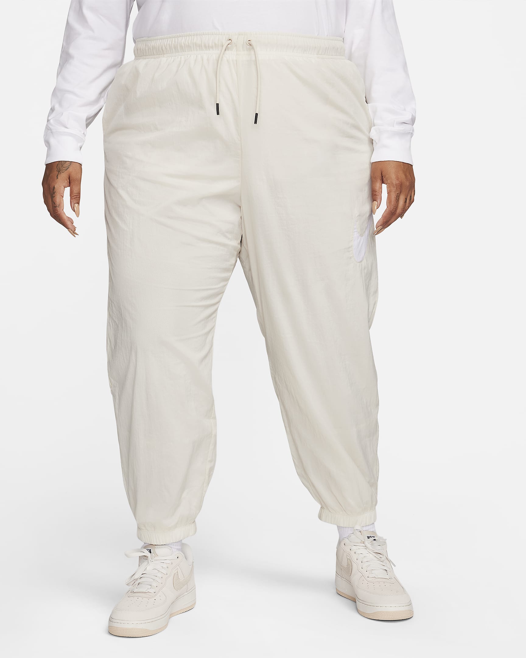 Nike Sportswear Essential Womens Mid Rise Pants Plus Size