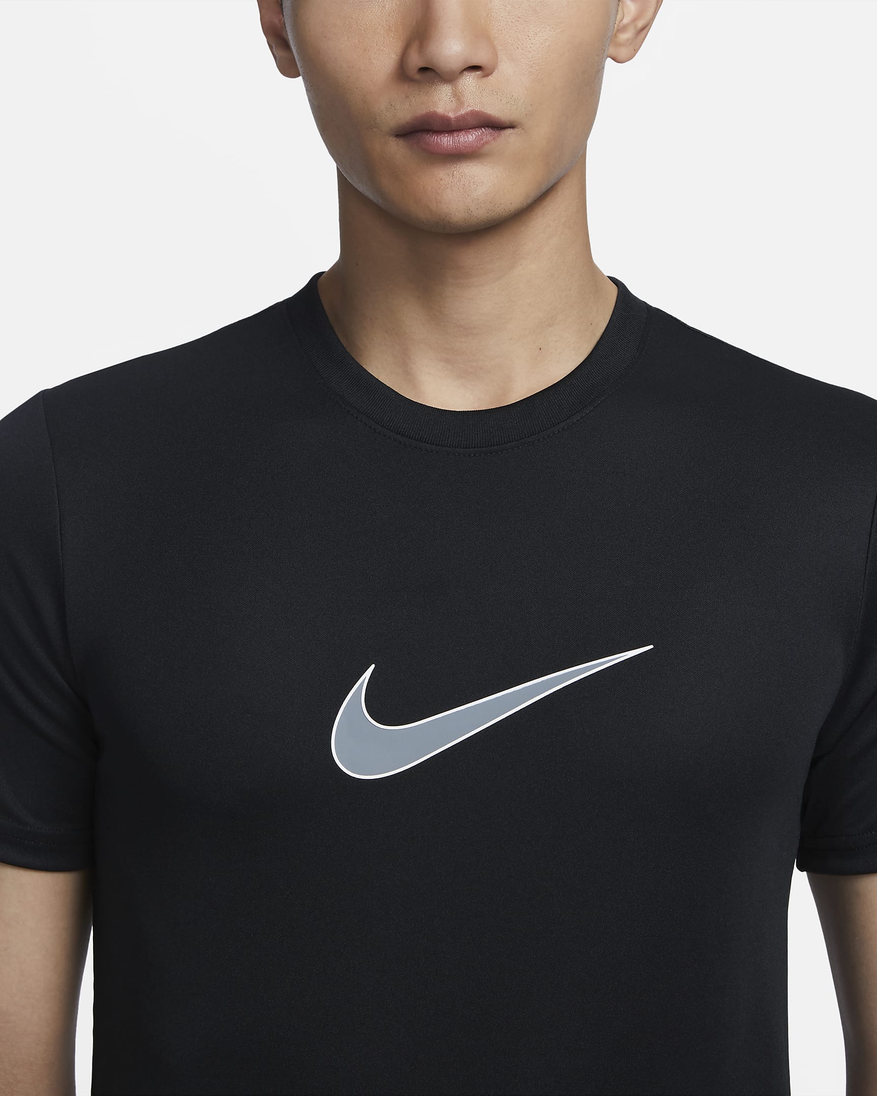 Nike Dri-FIT Academy Men's Short-Sleeve Graphic Football Top. Nike SG
