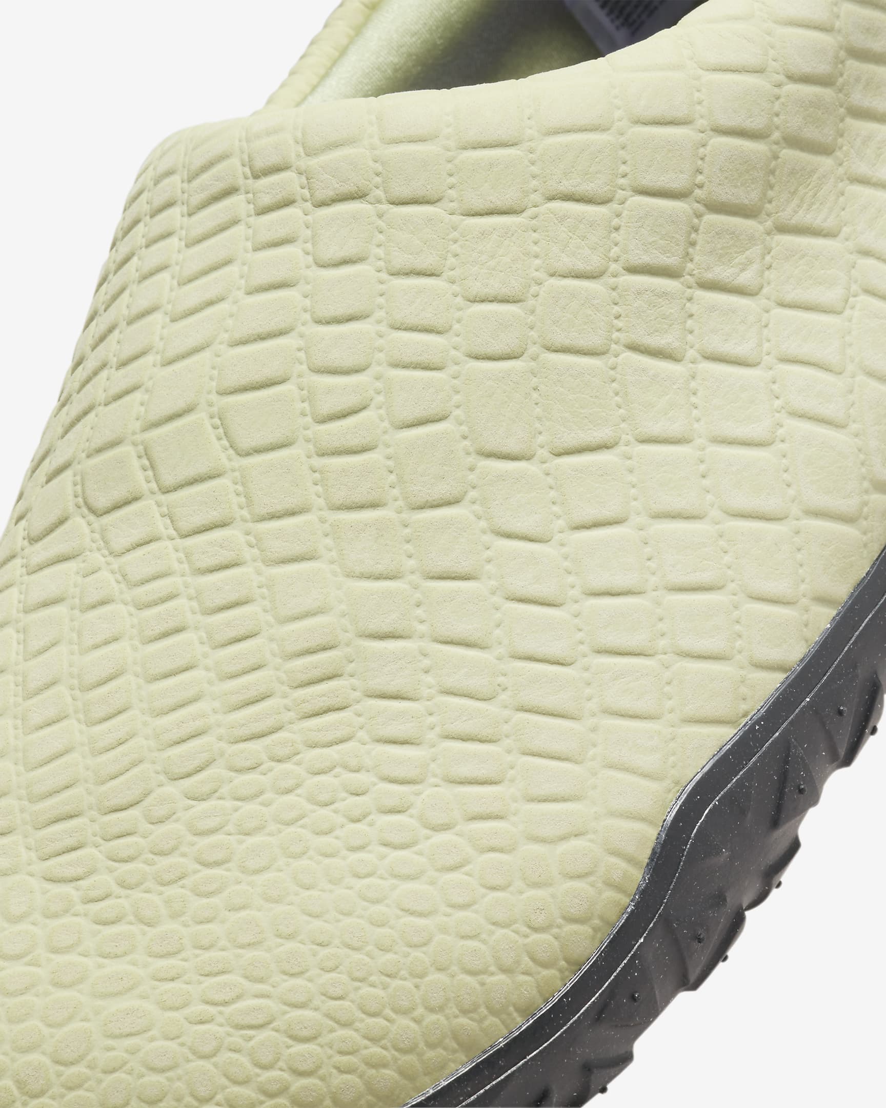 Nike ACG Moc Premium Men's Shoes. Nike BE