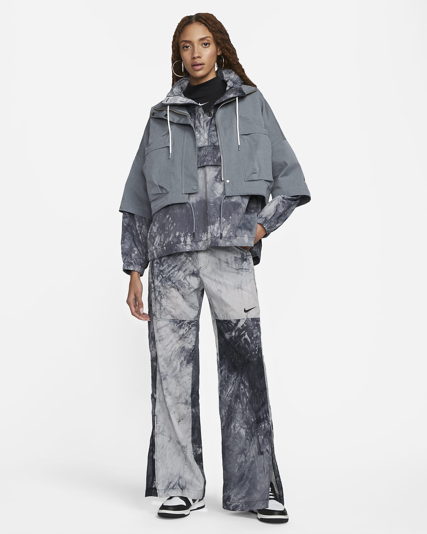 Nike Sportswear Women's Woven Wave Dye Jacket. Nike LU