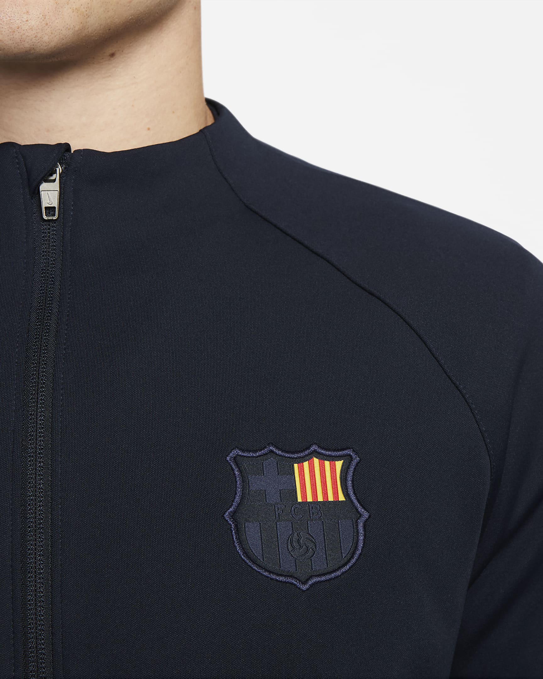 F.C. Barcelona Academy Pro Men's Anthem Football Jacket. Nike SA