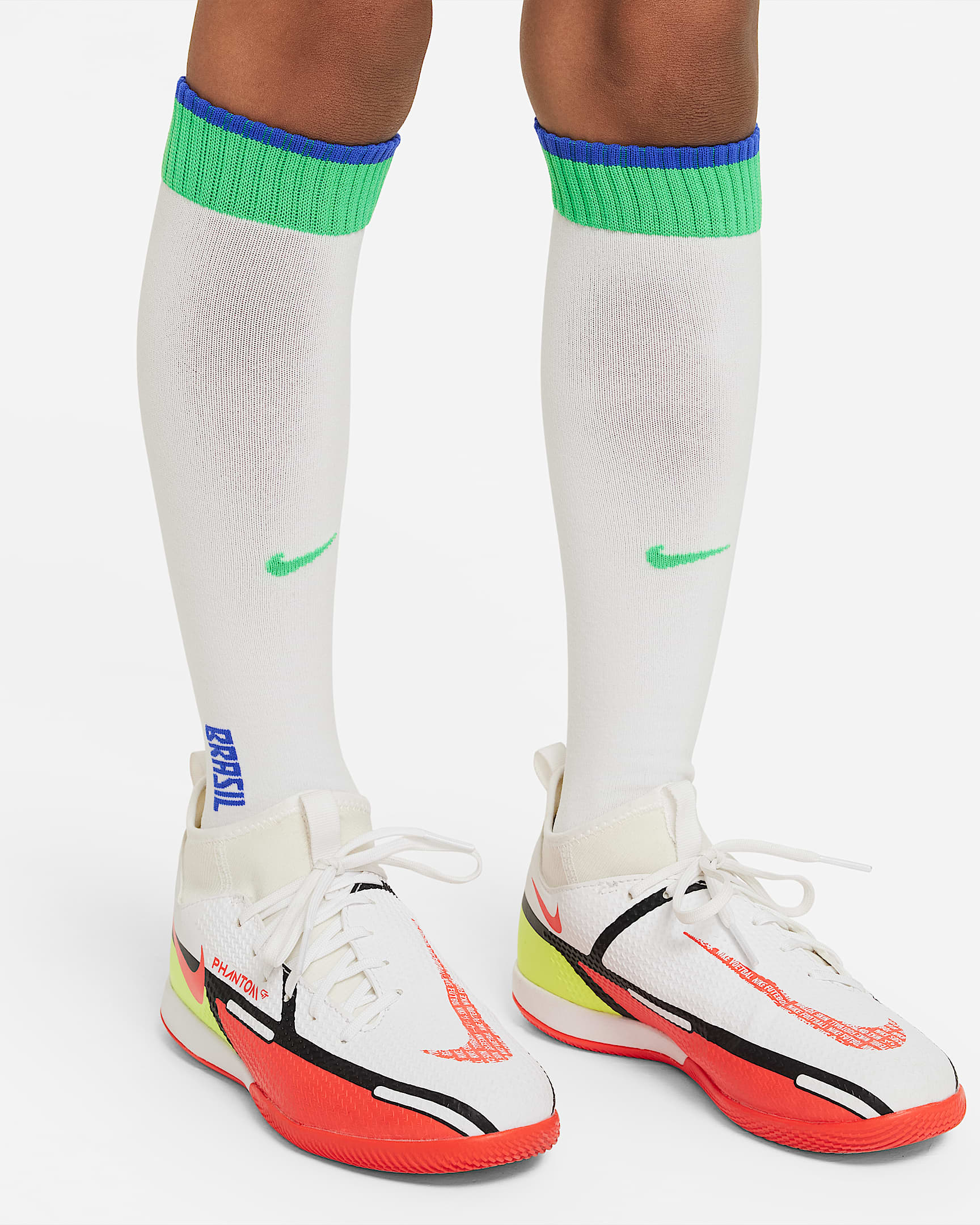 Brazil 2022/23 Home Younger Kids' Nike Dri-FIT Football Kit. Nike IL