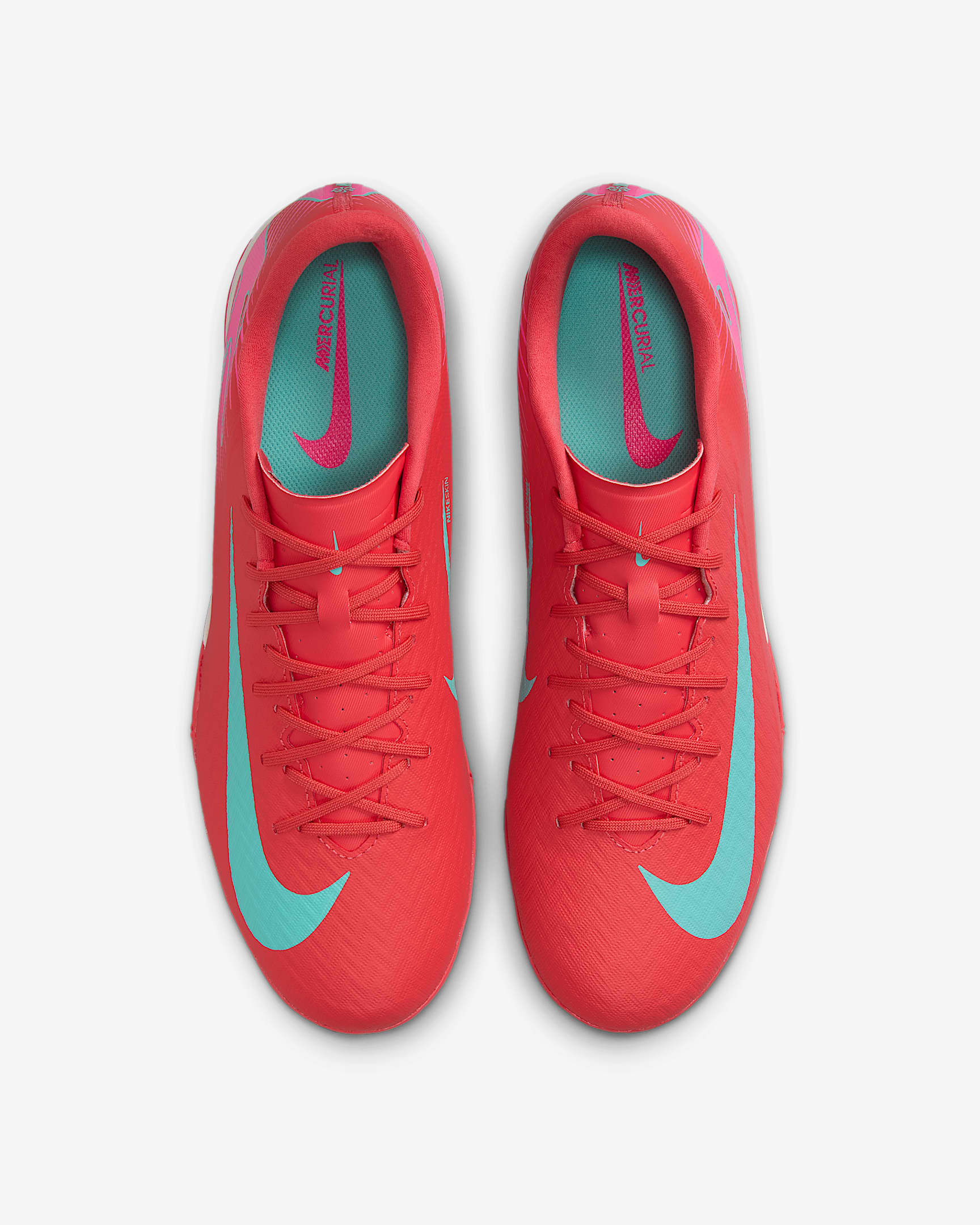 Nike Mercurial Vapor 16 Academy TF Low-Top Football Shoes. Nike HU