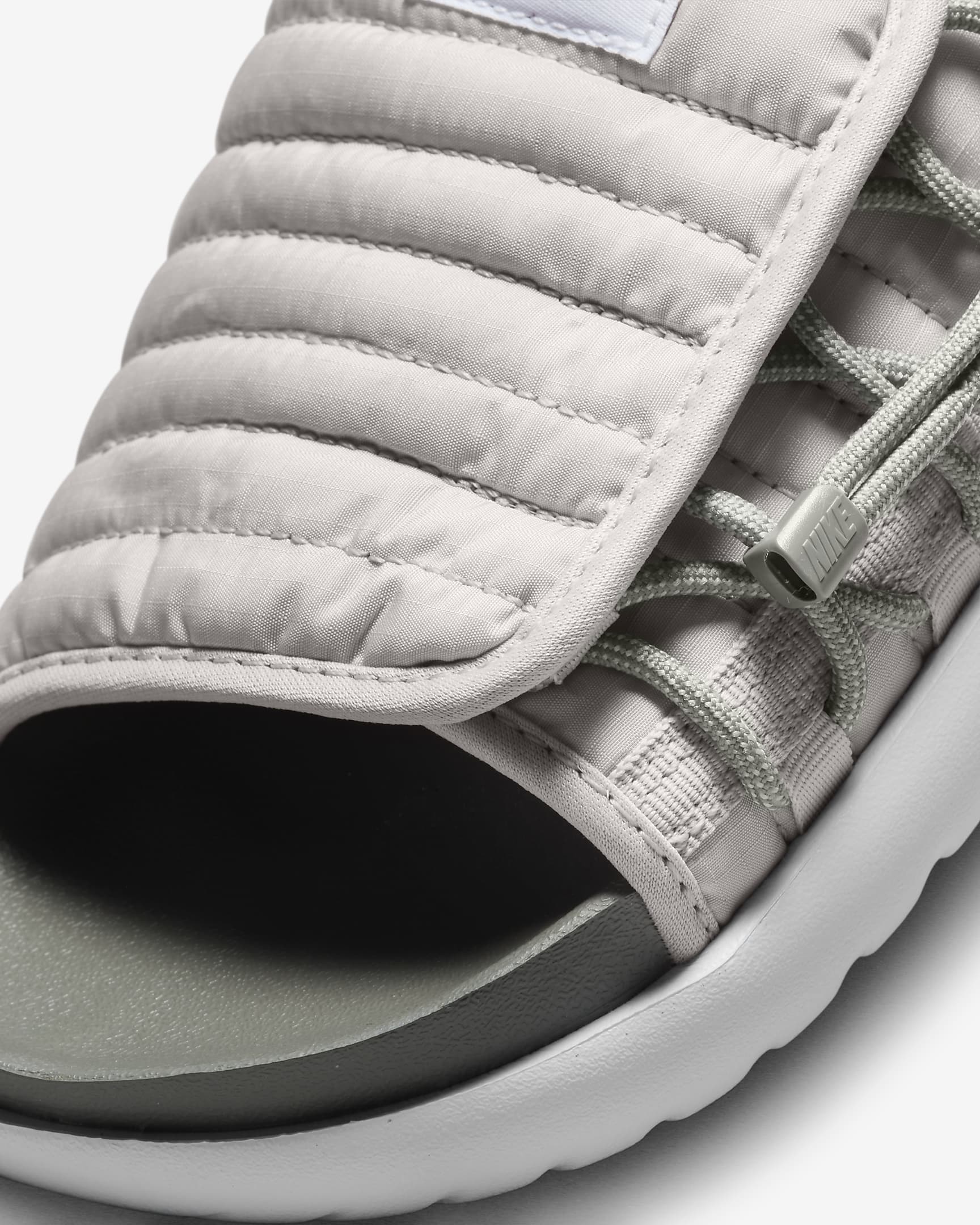 Claquettes Nike Asuna 2 pour Homme. Nike LU