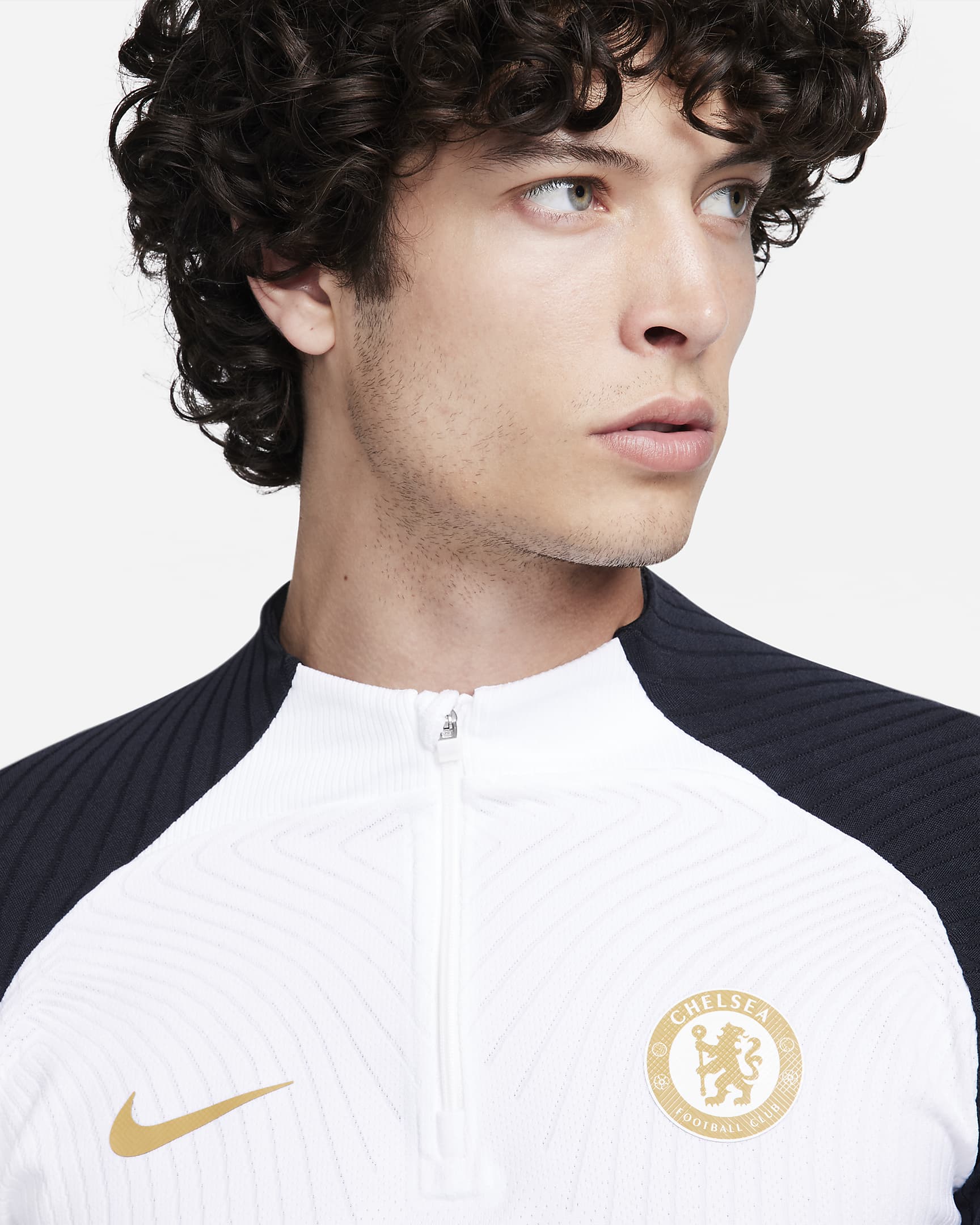 Chelsea F.C. Strike Elite Men's Nike Dri-FIT ADV Knit Football Drill Top. Nike SK