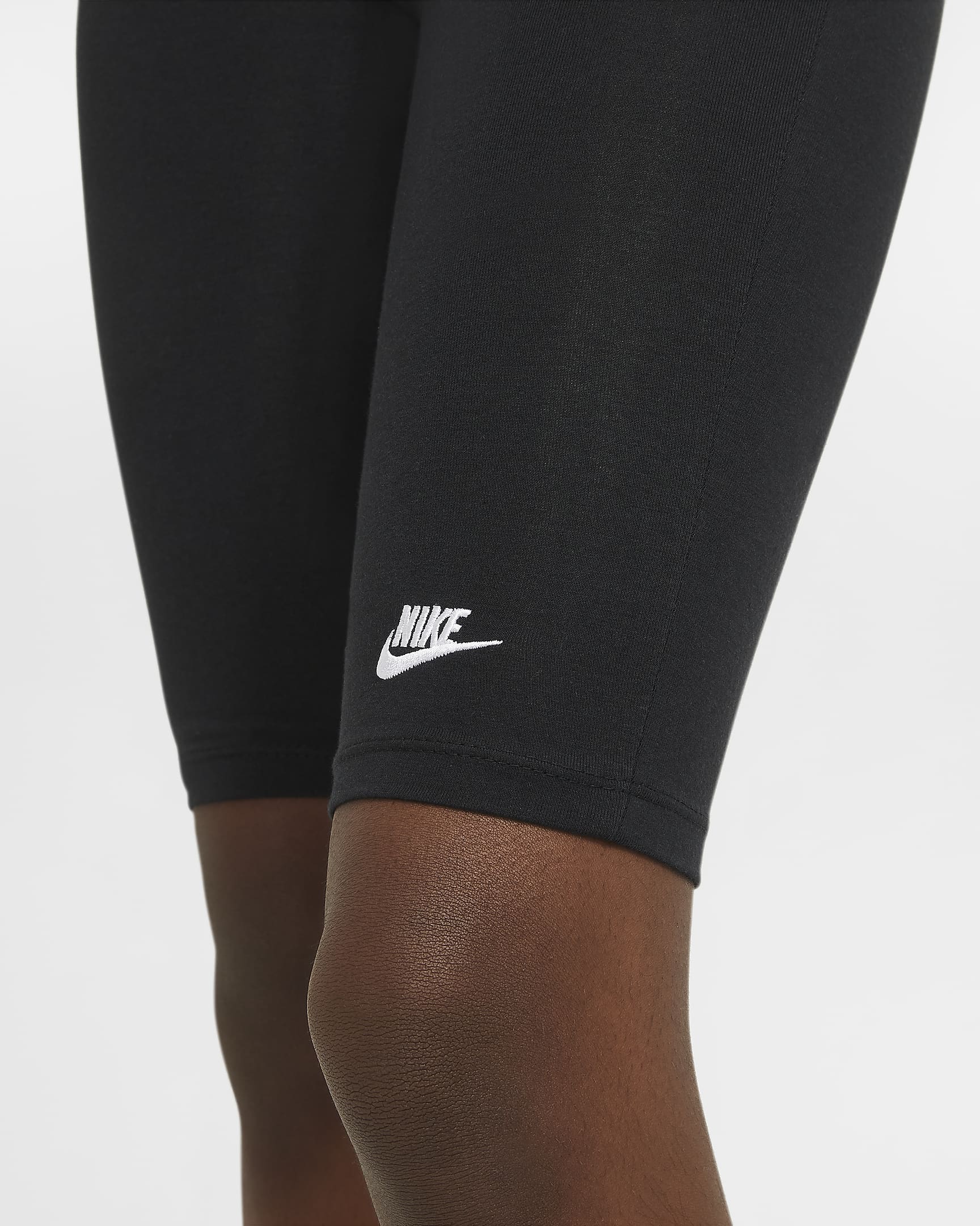 Nike Sportswear Older Kids' (Girls') High-Rise 23cm (approx.) Bike Shorts. Nike NL
