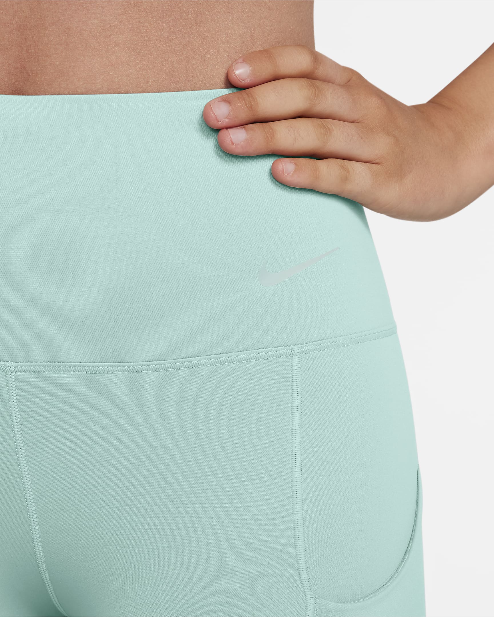 เลกกิ้งเอวสูงผู้หญิงซัพพอร์ตแบบมั่นคงพร้อมกระเป๋า Nike Go Nike TH