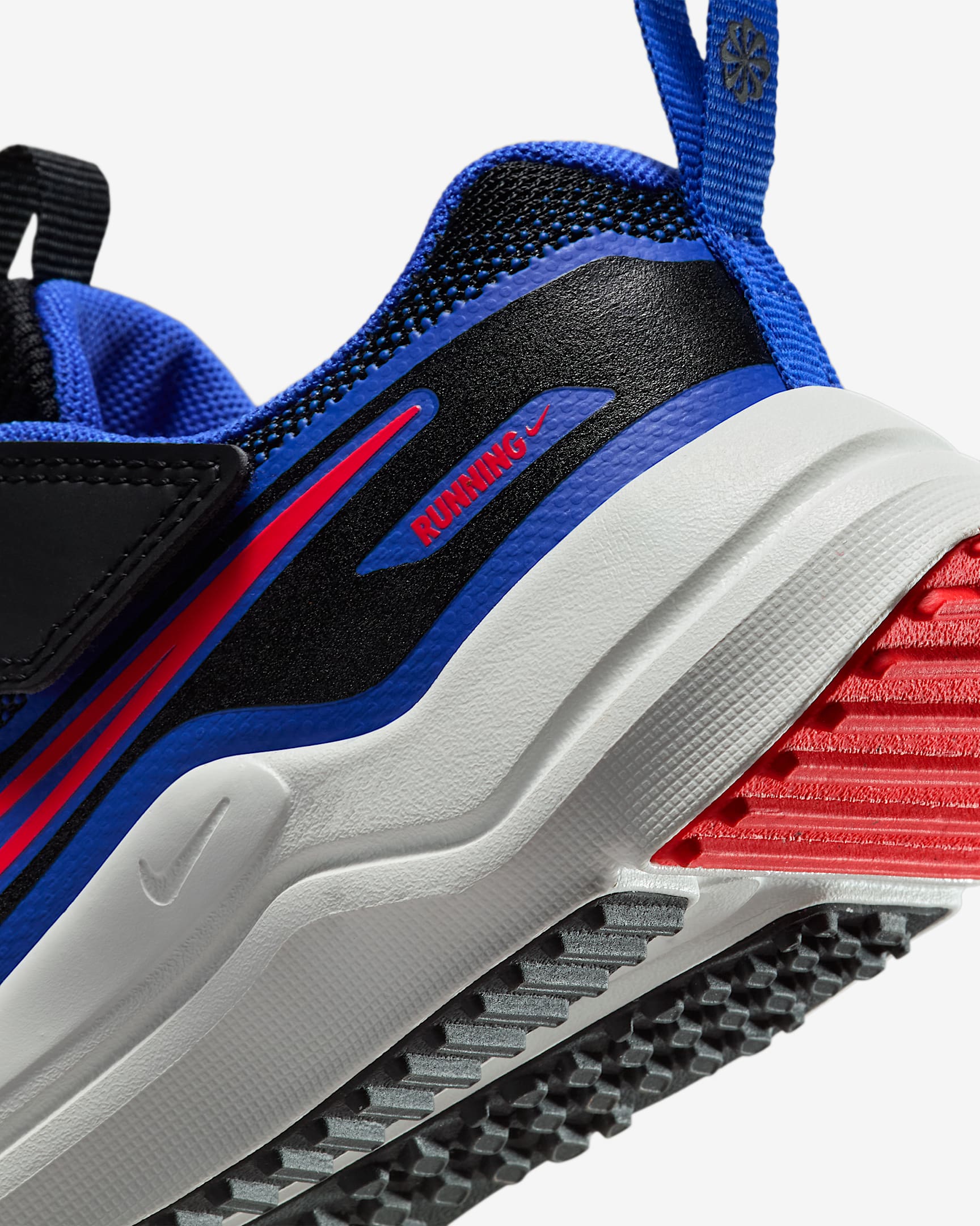 Nike Cosmic Runner Younger Kids' Shoes. Nike UK