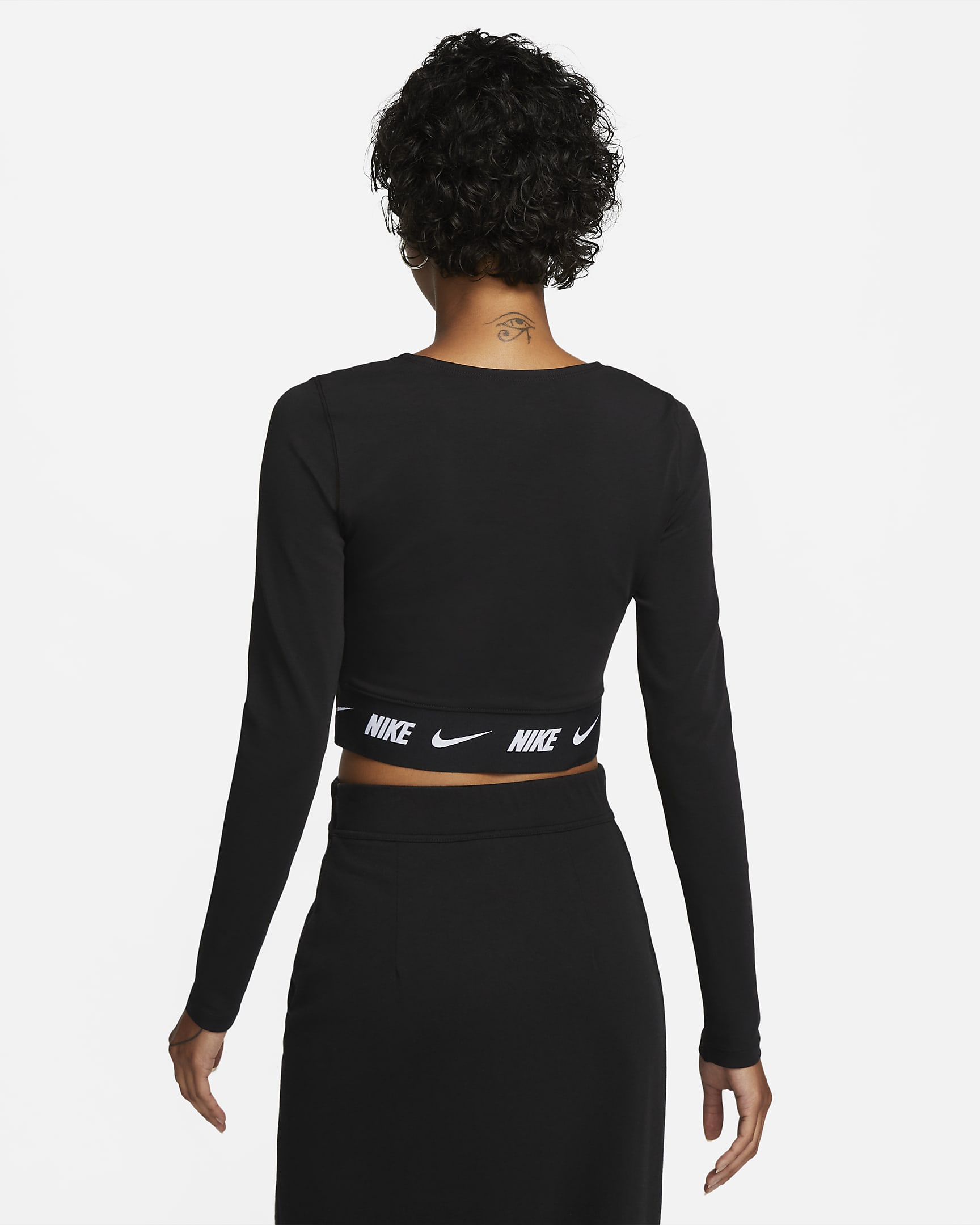 Nike Sportswear Women's Long-Sleeve Crop Top. Nike NZ