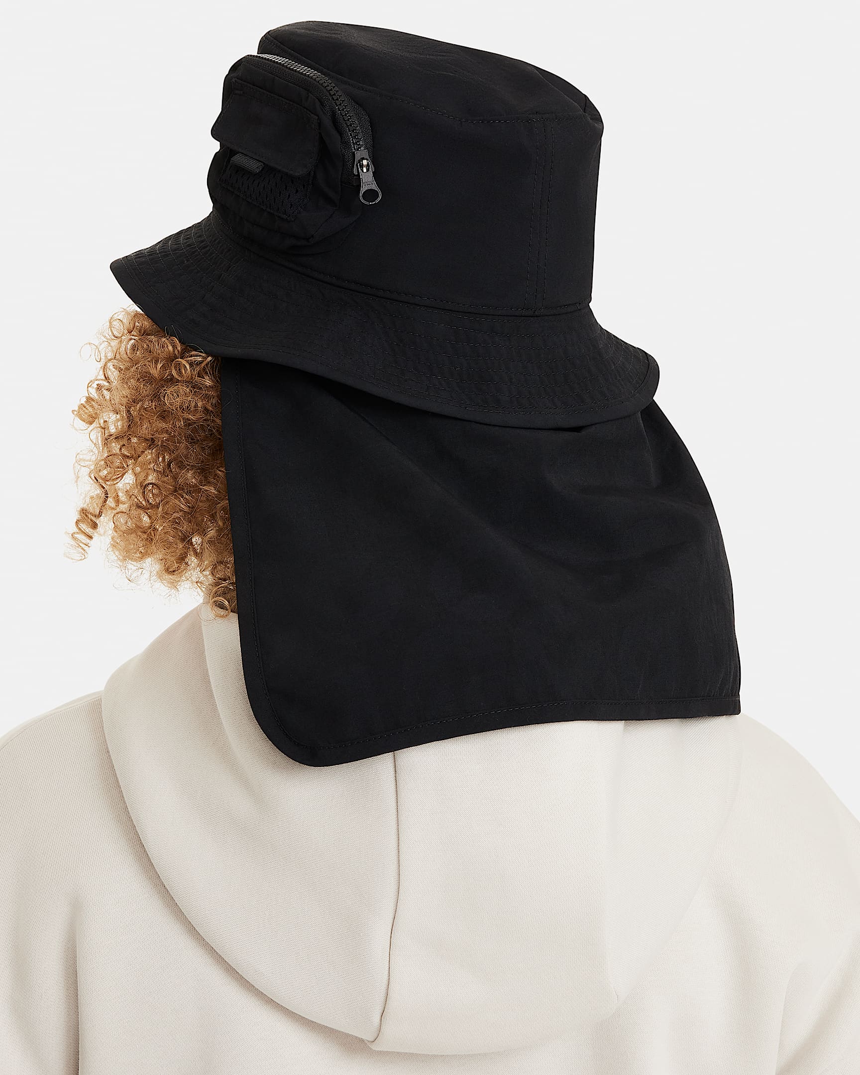 Nike ACG Apex Kids' Bucket Hat. Nike ID