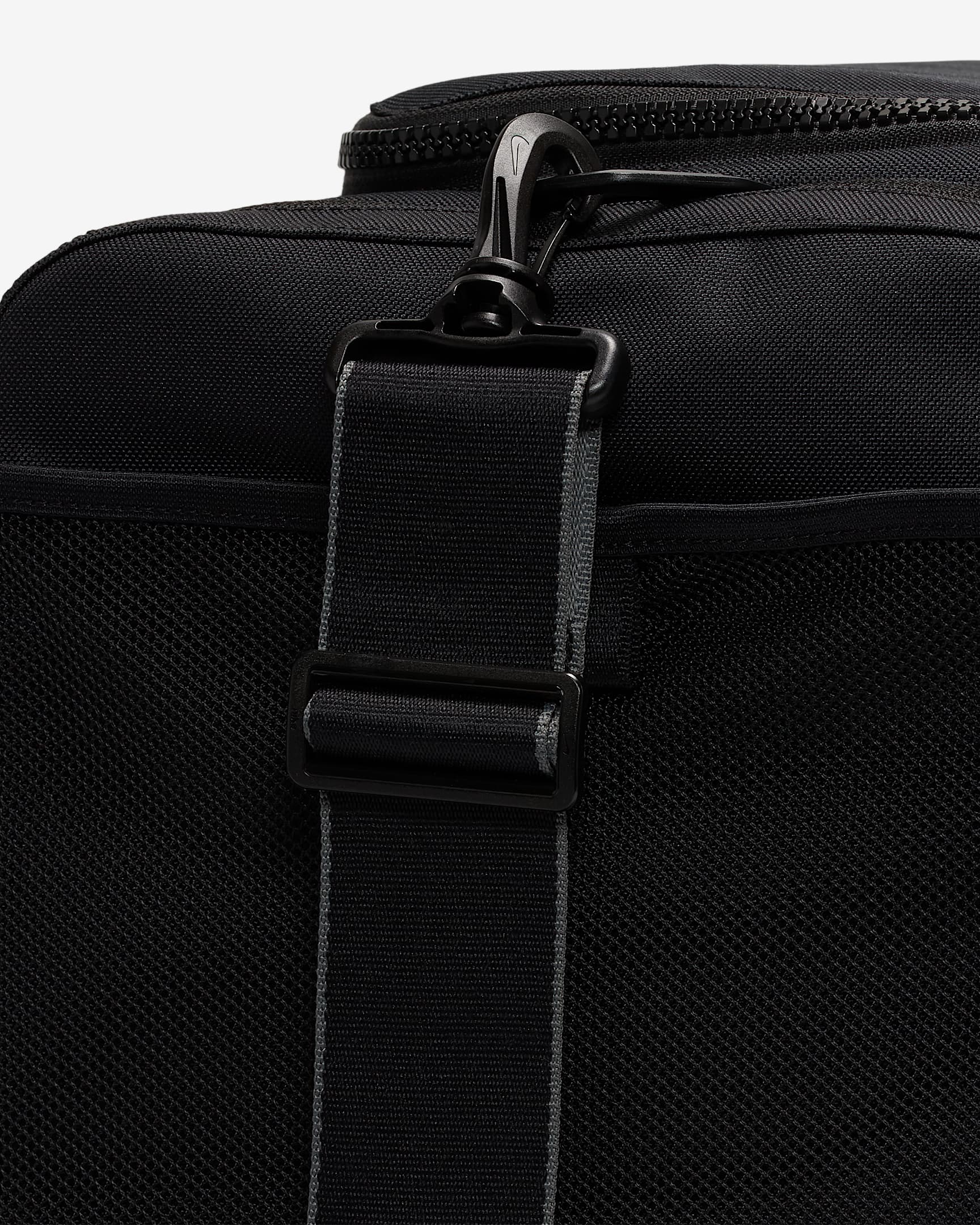 Nike Utility Power Training Duffel Bag (Medium, 51L). Nike LU