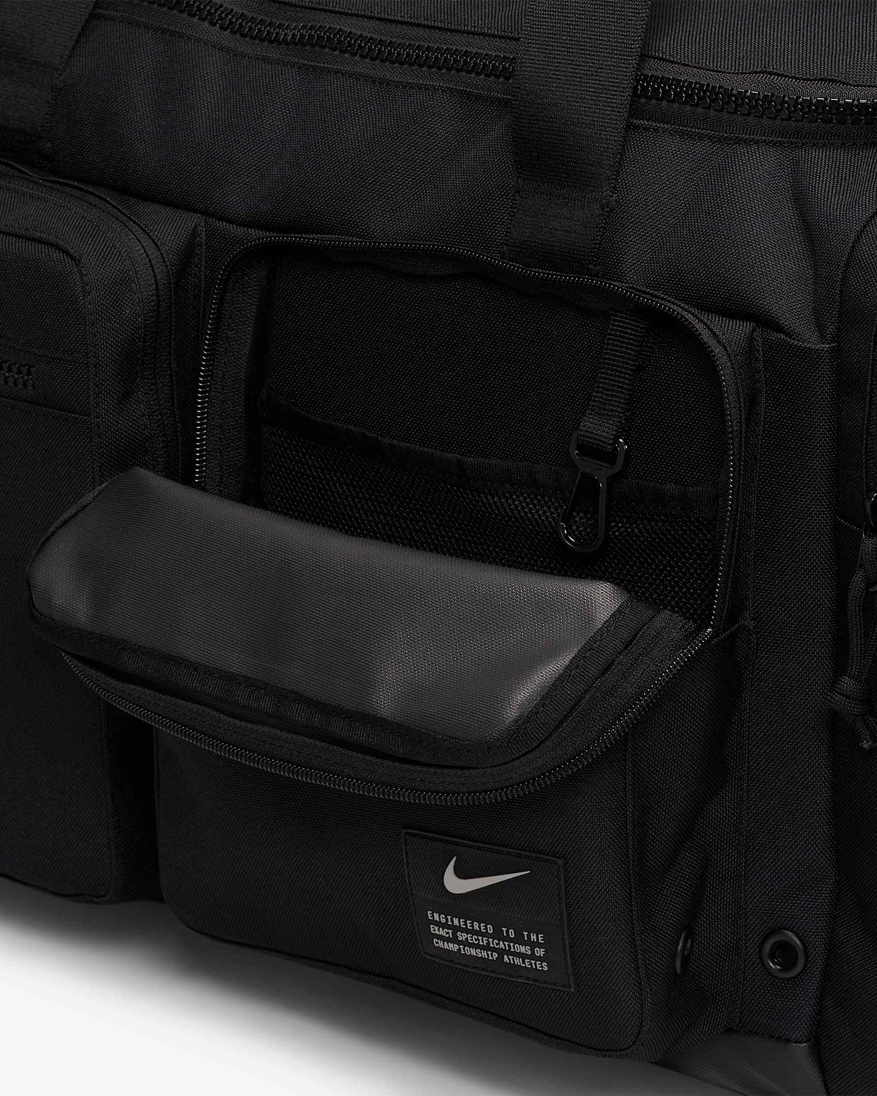 Nike Utility Power Training Duffel Bag (Medium, 51L). Nike LU