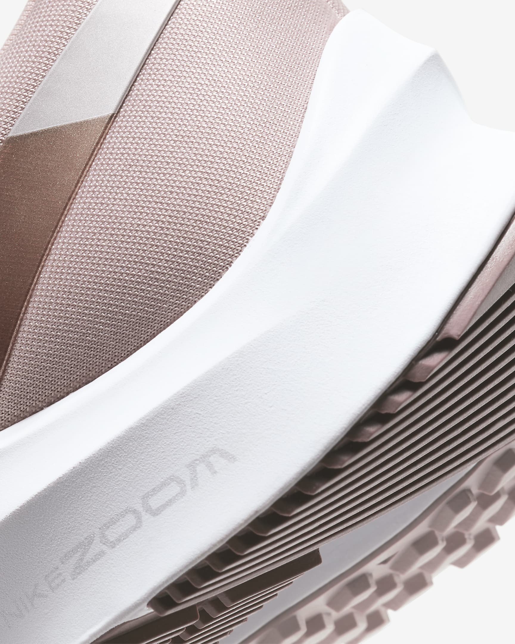 Nike Air Zoom Winflo 6 Women's Running Shoe. Nike FI