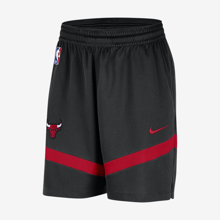 Chicago Bulls Men's Nike NBA Mesh Shorts. Nike SI Chicago Bulls Men's Nike NBA Mesh Shorts. Nike SI