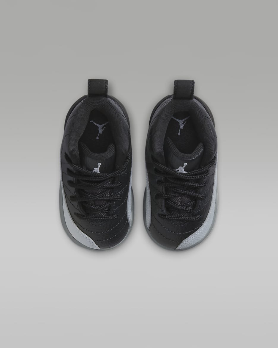 Tenis para bebé e infantil Jordan 12 Retro "Black and Wolf Grey". Nike.com