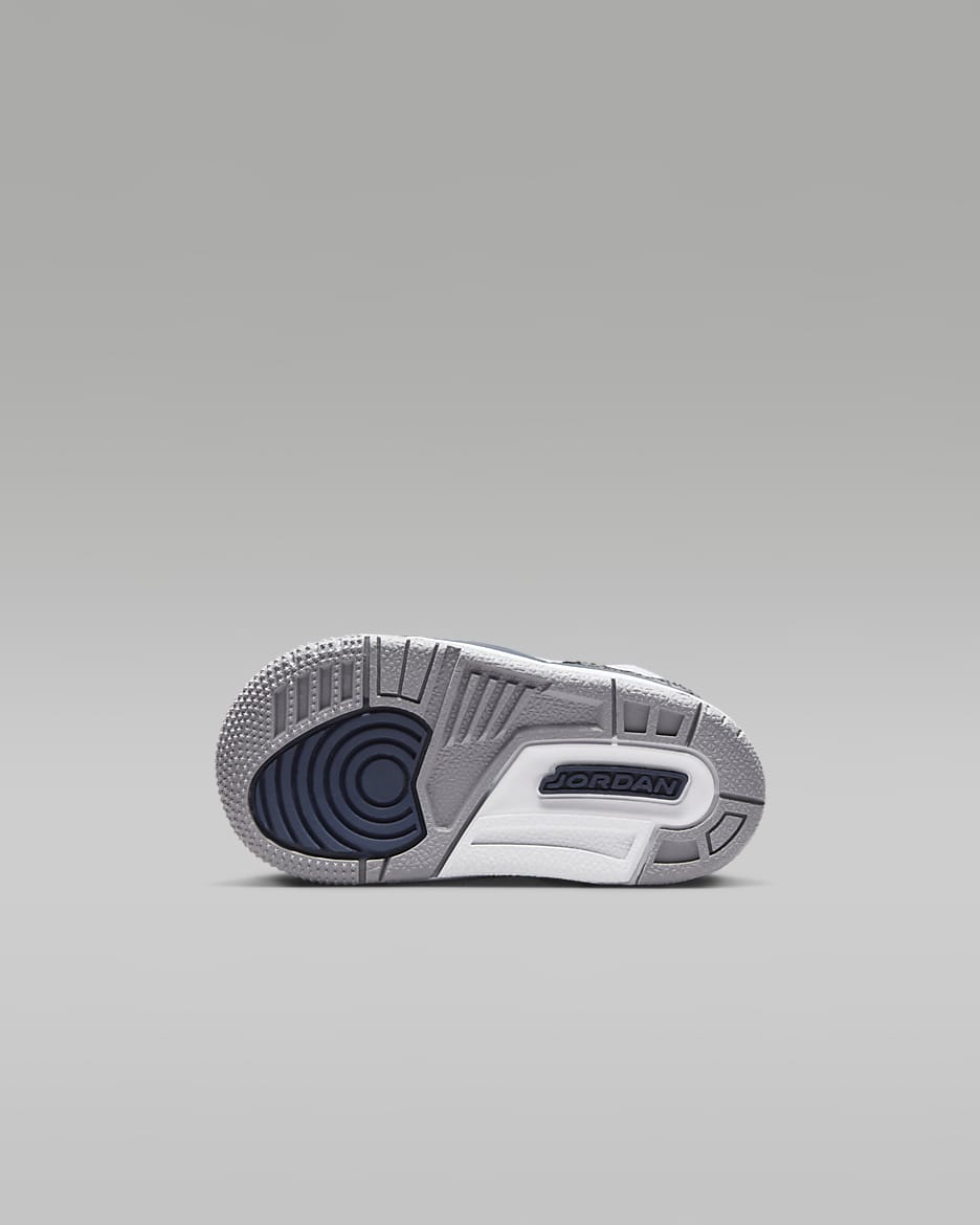 Tenis para bebé e infantil Jordan 3 Retro. Nike MX