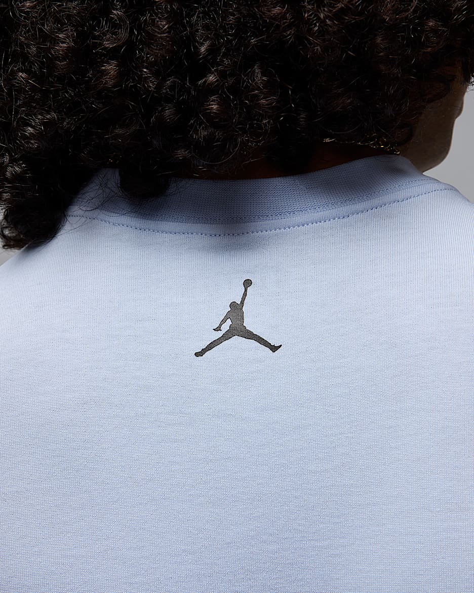 Jordan Brand Men's Sneaker Patch T-Shirt. Nike UK