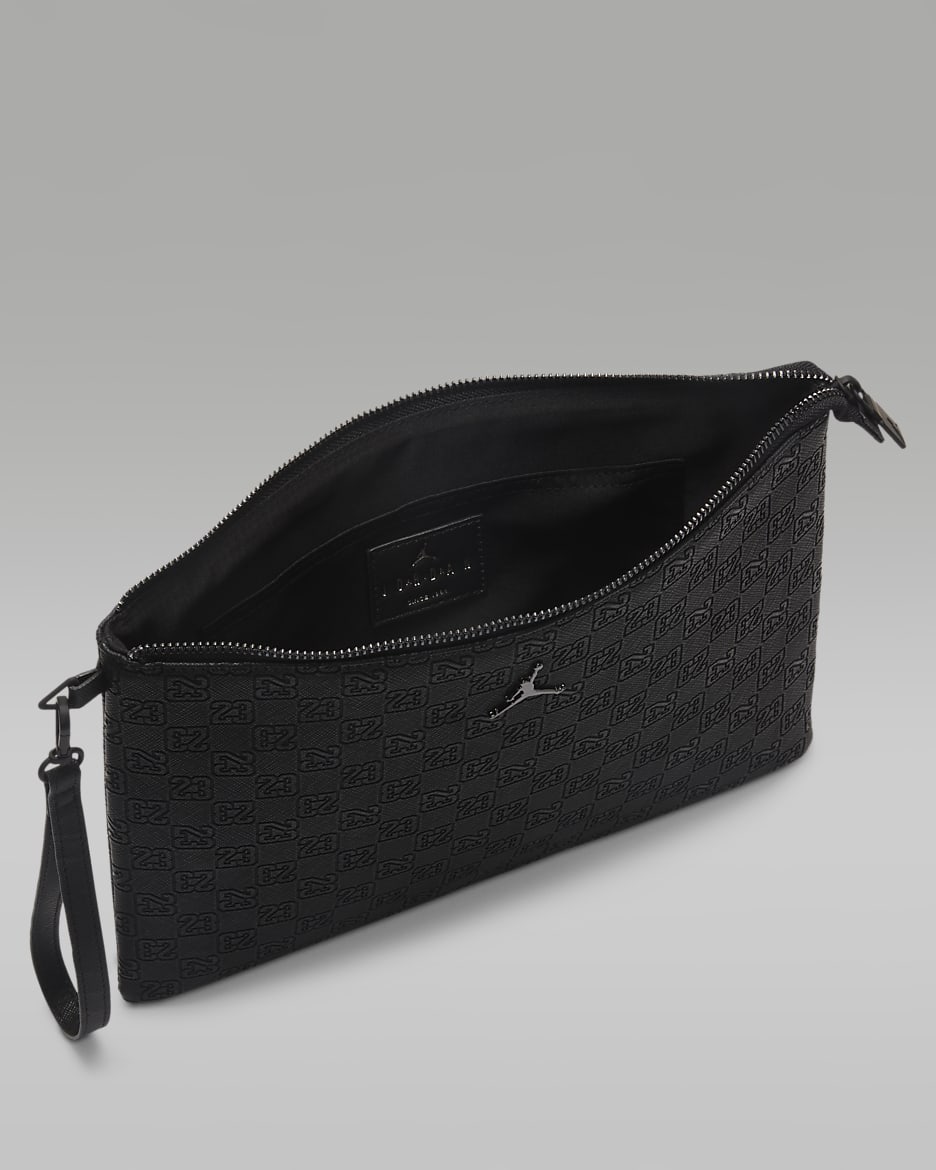 Jordan Monogram Pouch (0.69L). Nike.com