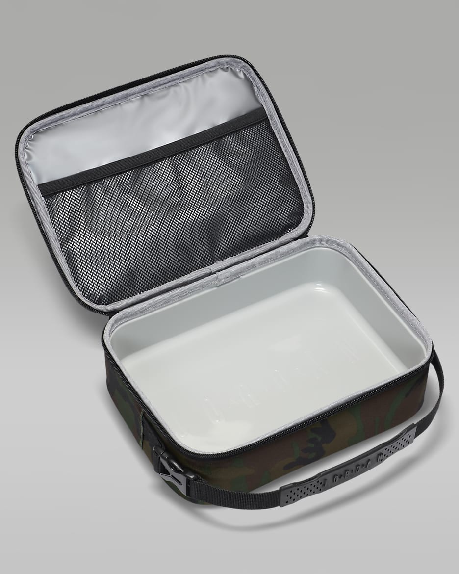 Jordan Lunch Bag (3L). Nike.com