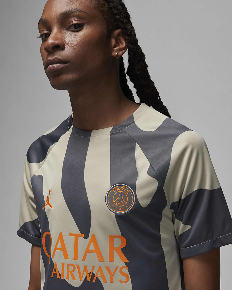 Paris Saint-Germain Academy Pro Third Men's Jordan Dri-FIT Football Pre ...