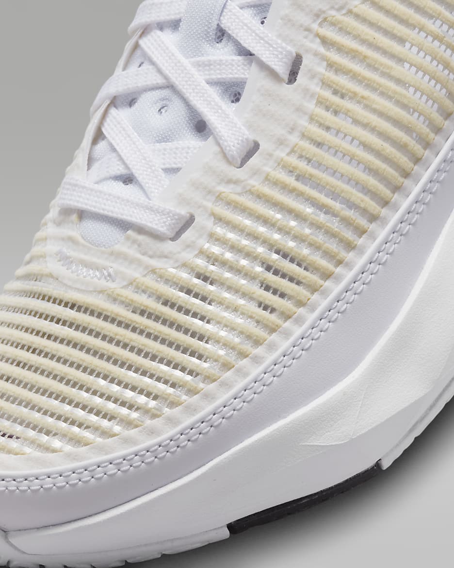 Air Jordan XXXVII Older Kids' Shoes. Nike IN