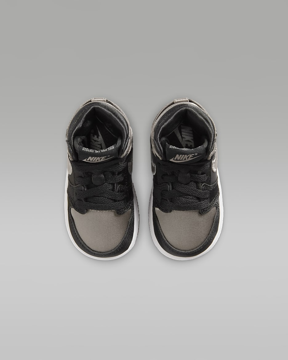 Calzado para bebé e infantil Jordan 1 Retro High OG. Nike.com