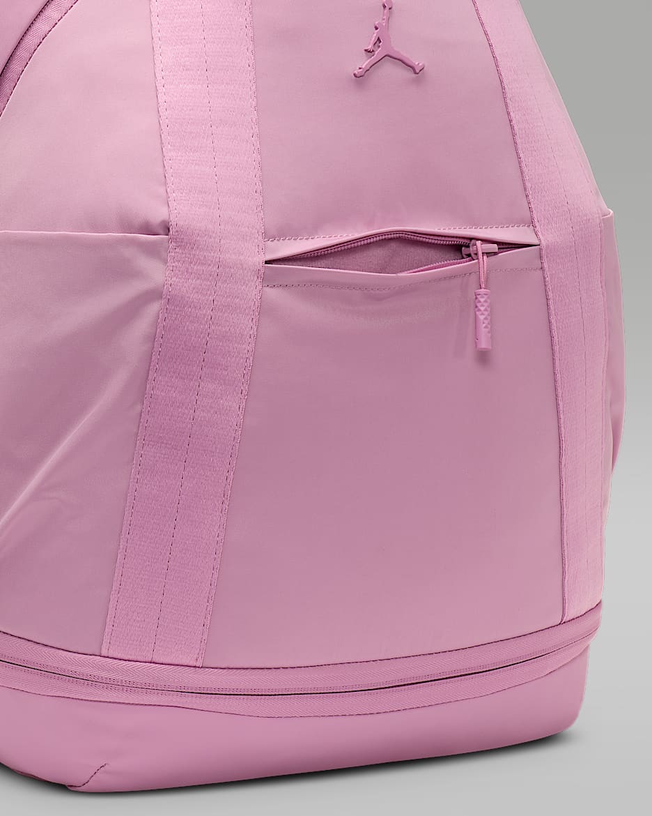 Jordan Alpha Backpack (28L). Nike UK