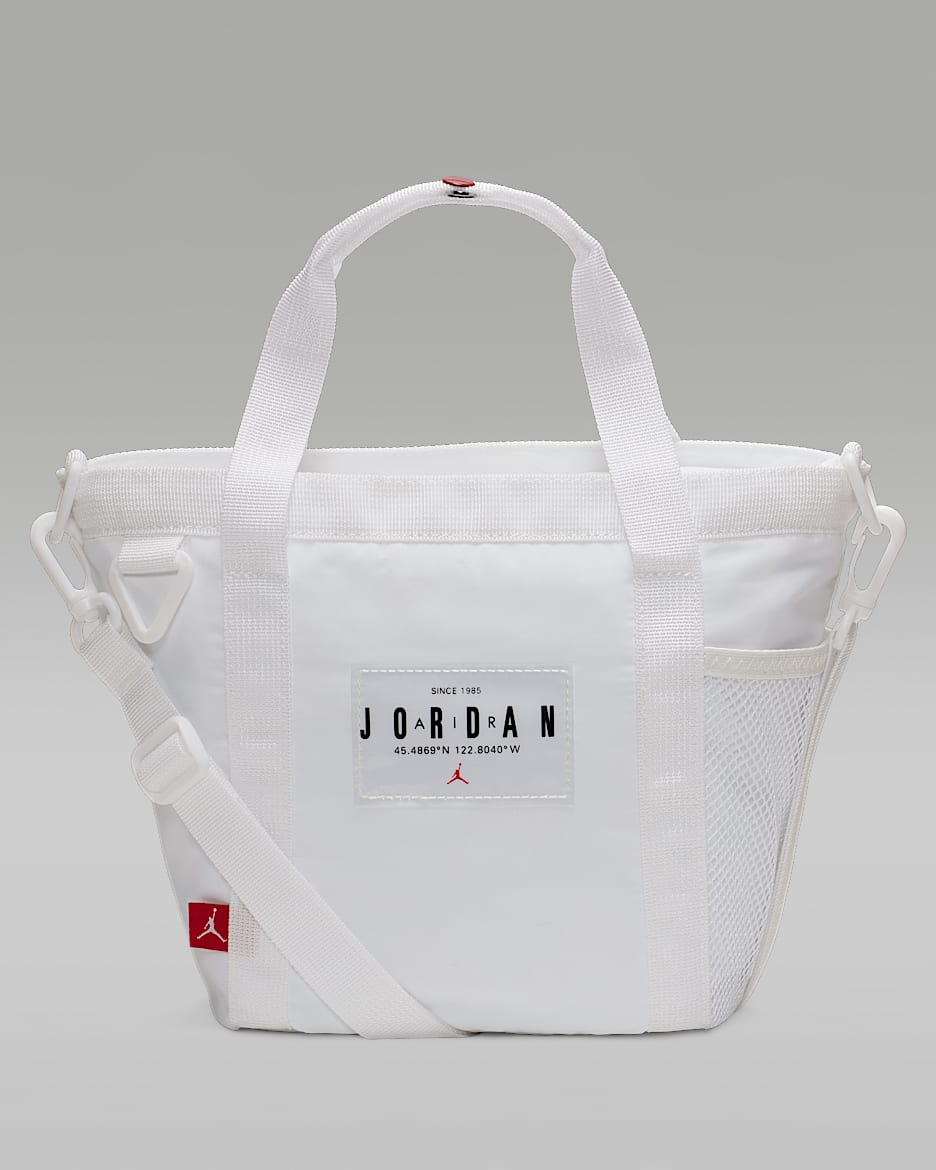 Air Jordan Mini Tote Kids' Tote Bag (7L). Nike CZ