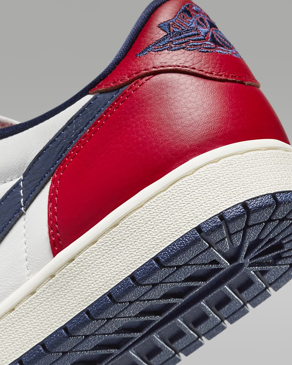 Tenis para hombre Air Jordan 1 Retro Low "Gym Red & Midnight Navy". Nike MX