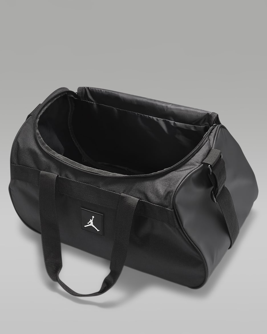 Jordan Essentials Duffle Bag (30L). Nike UK