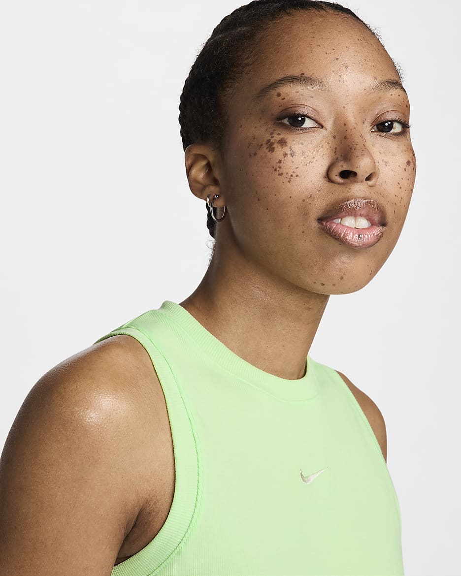 Nike Sportswear Chill Knit Women's Tight Cropped Mini-Rib Tank Top ...