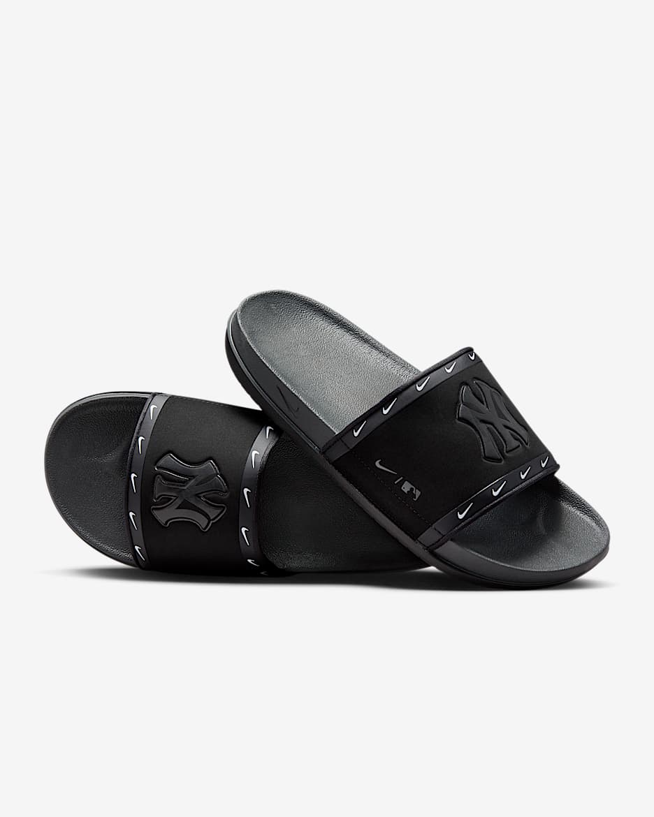 Nike Offcourt (MLB New York Yankees) Slide. Nike.com
