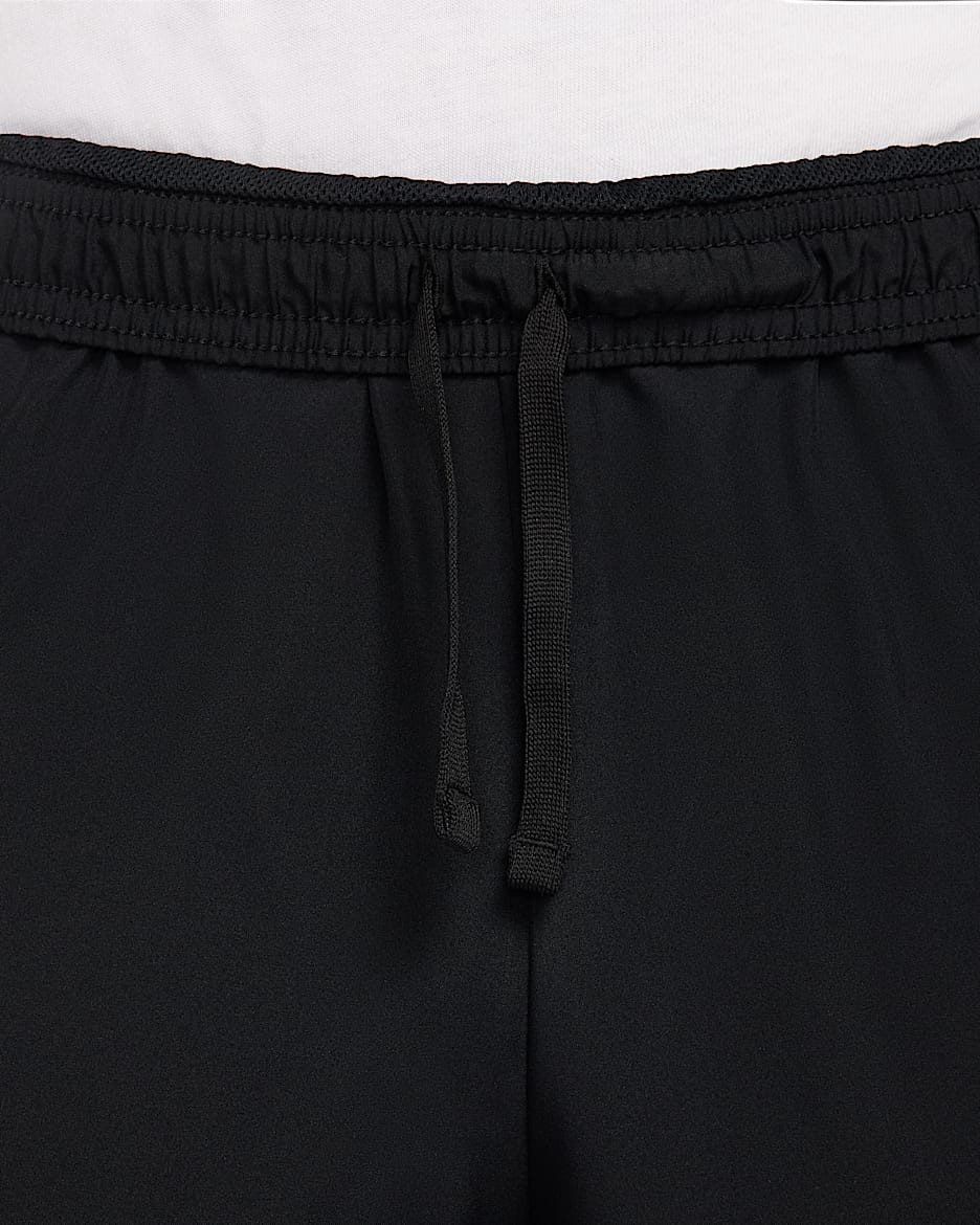 Nike Academy Men's Dri-FIT Football Pants. Nike IL