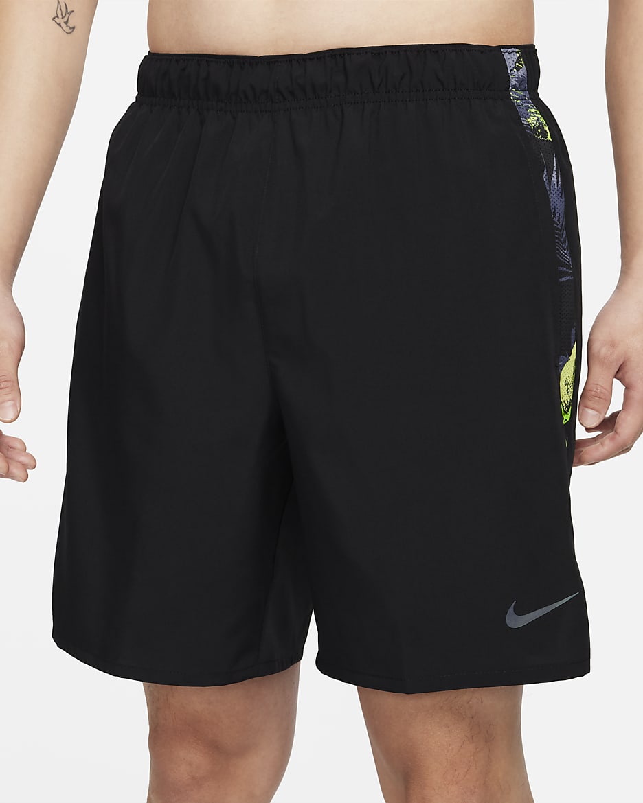 Nike Dri-FIT Challenger Studio '72 Men's 18cm (approx.) Unlined Running ...