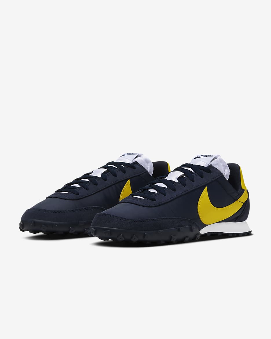 Nike Waffle Racer Men's Shoes. Nike IL