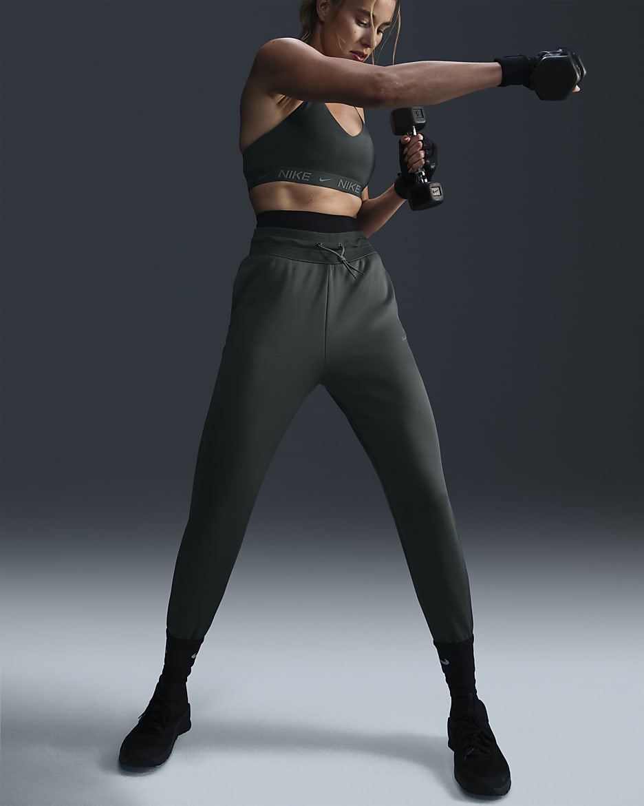 Nike Therma-FIT One Women's High-Waisted 7/8 Joggers. Nike UK