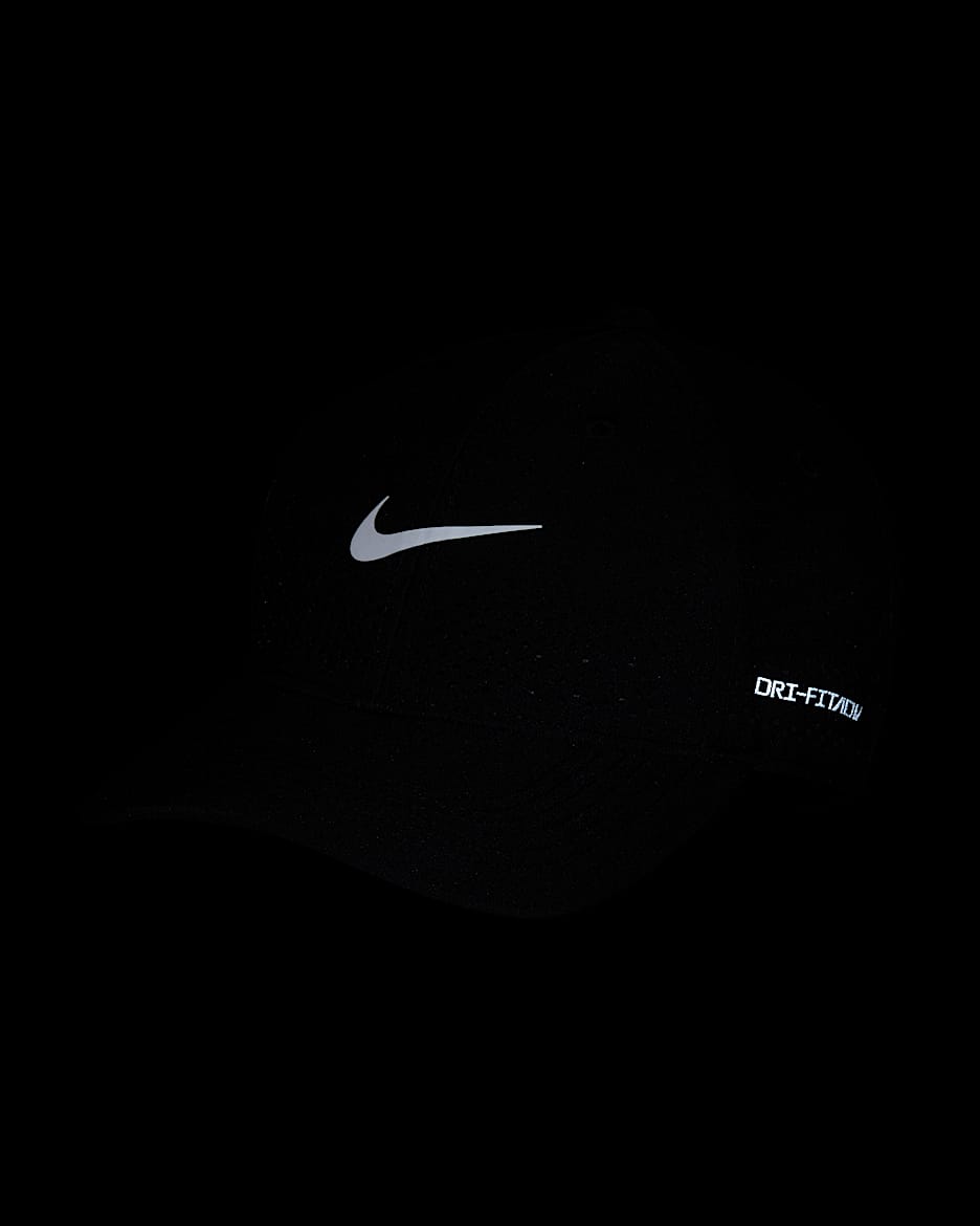 Nike Dri-FIT ADV Club Structured Swoosh Cap. Nike.com