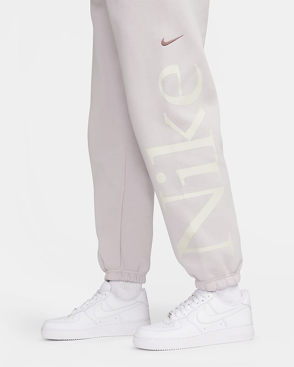 Nike Sportswear Phoenix Fleece Women's Oversized Logo Tracksuit Bottoms ...