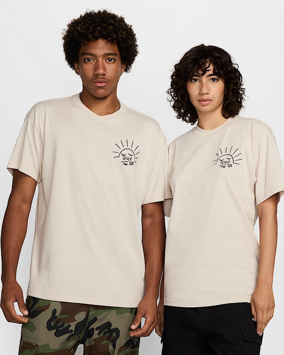 Nike SB Max90 Skate T-Shirt. Nike IL