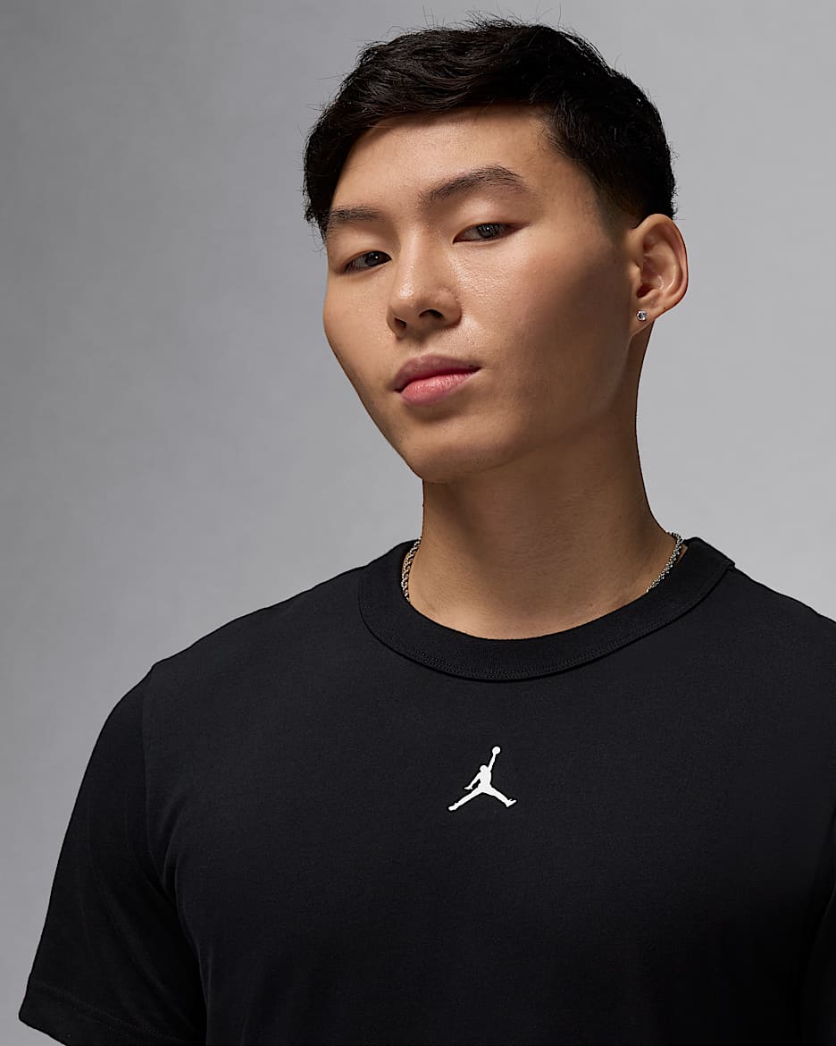Jordan Dri-FIT Sport Men's Performance Top. Nike JP