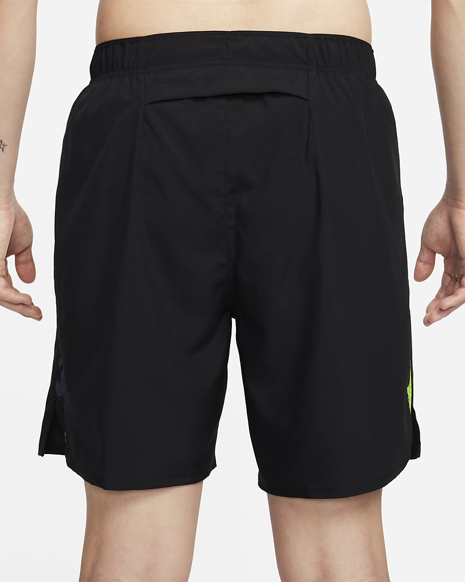Nike Dri-FIT Challenger Studio '72 Men's 18cm (approx.) Unlined Running ...