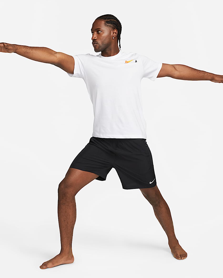 Nike Form Men's Dri-FIT 18cm (approx.) Unlined Versatile Shorts. Nike BE