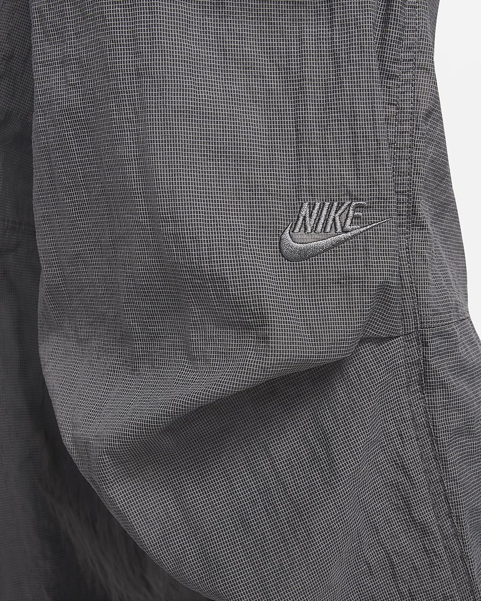 Nike Sportswear Tech Pack Men's Woven Lined Trousers. Nike DK