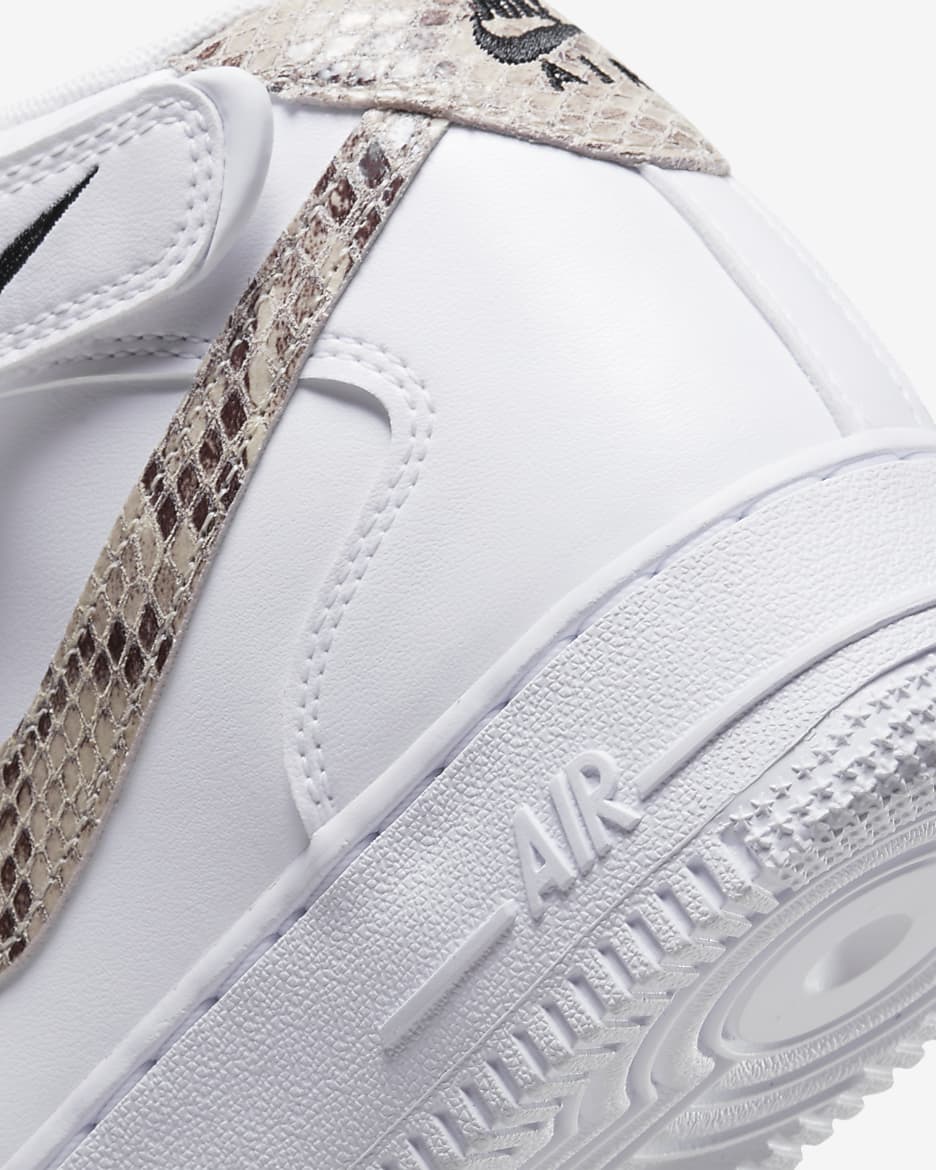 Nike Air Force 1 '07 Mid Women's Shoe. Nike SG
