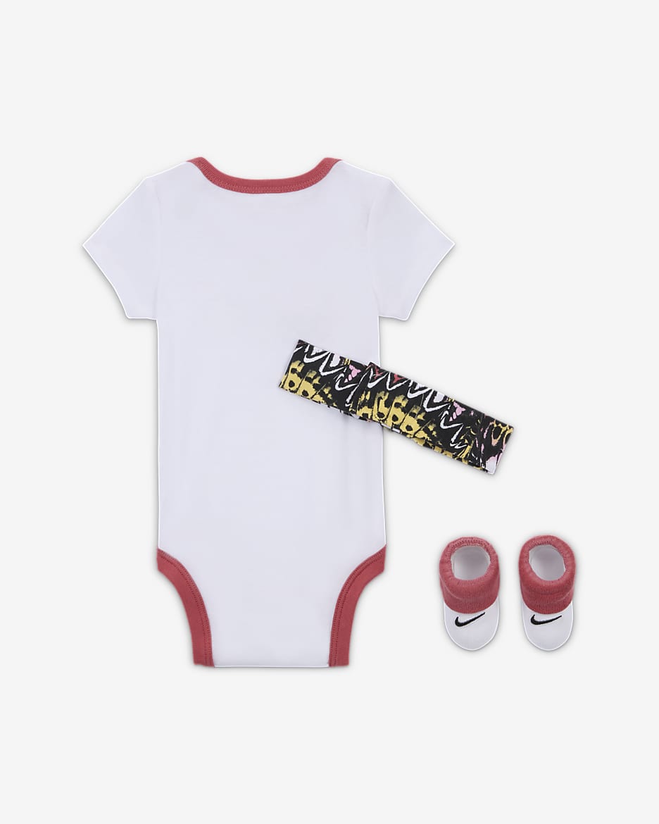 Nike Metamorph Baby 3-Piece Boxed Set. Nike.com