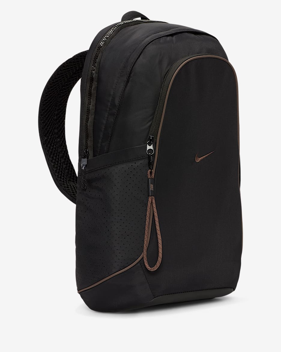 Nike Sportswear Essentials Backpack (20L). Nike IN