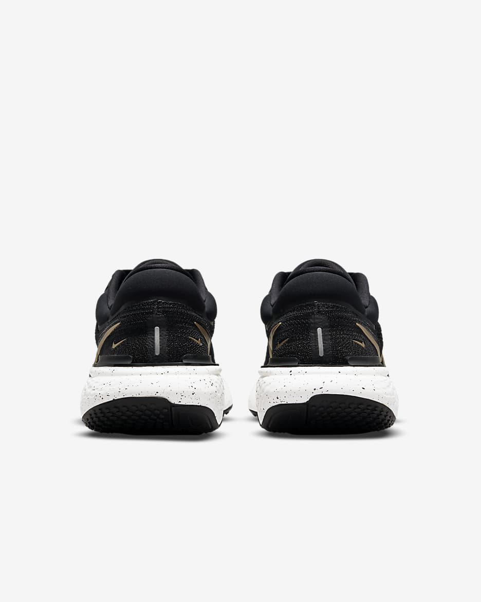 Tenis de correr en carretera para mujer Nike Invincible. Nike MX