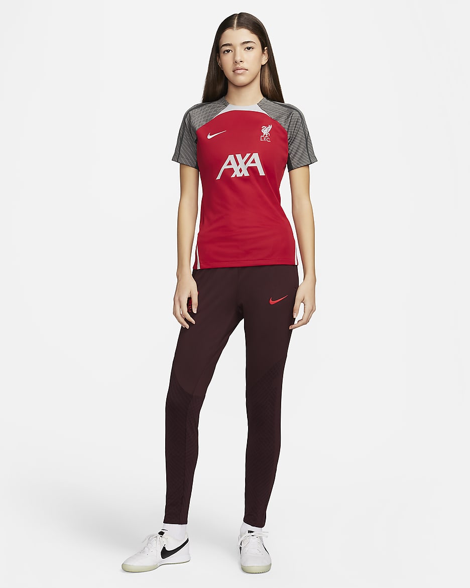 Liverpool F.C. Strike Women's Nike Dri-FIT Football Knit Top. Nike ZA